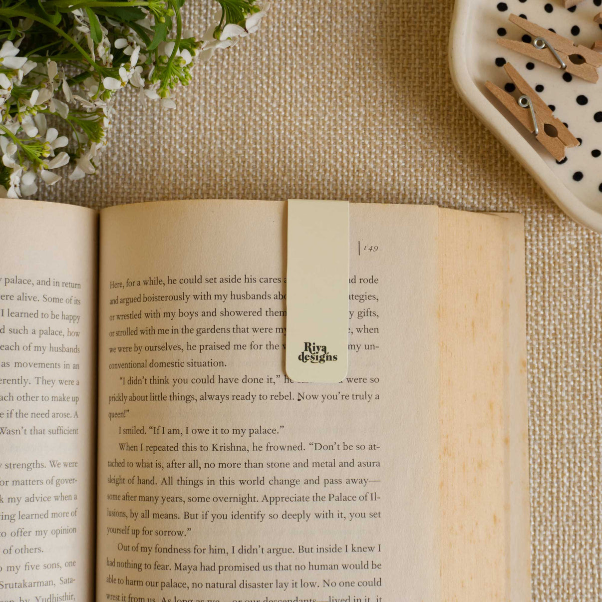 Read More Scroll Less Magnetic Bookmark – Riya Designs